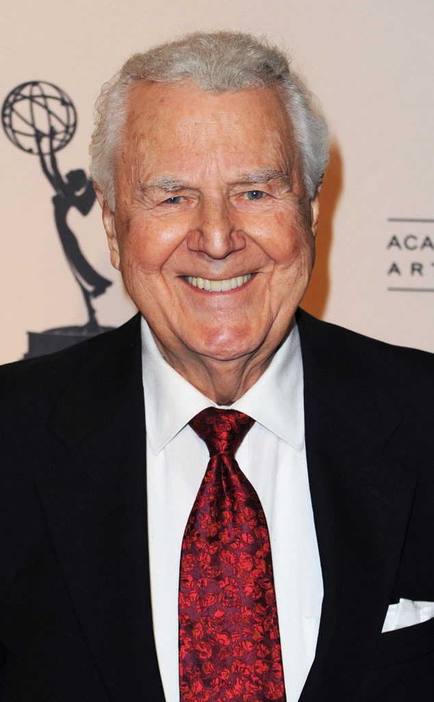 Saturday Night Live Announcer Don Pardo Dies E Online saturday-night-live-announcer-don-pardo-dies-e-online